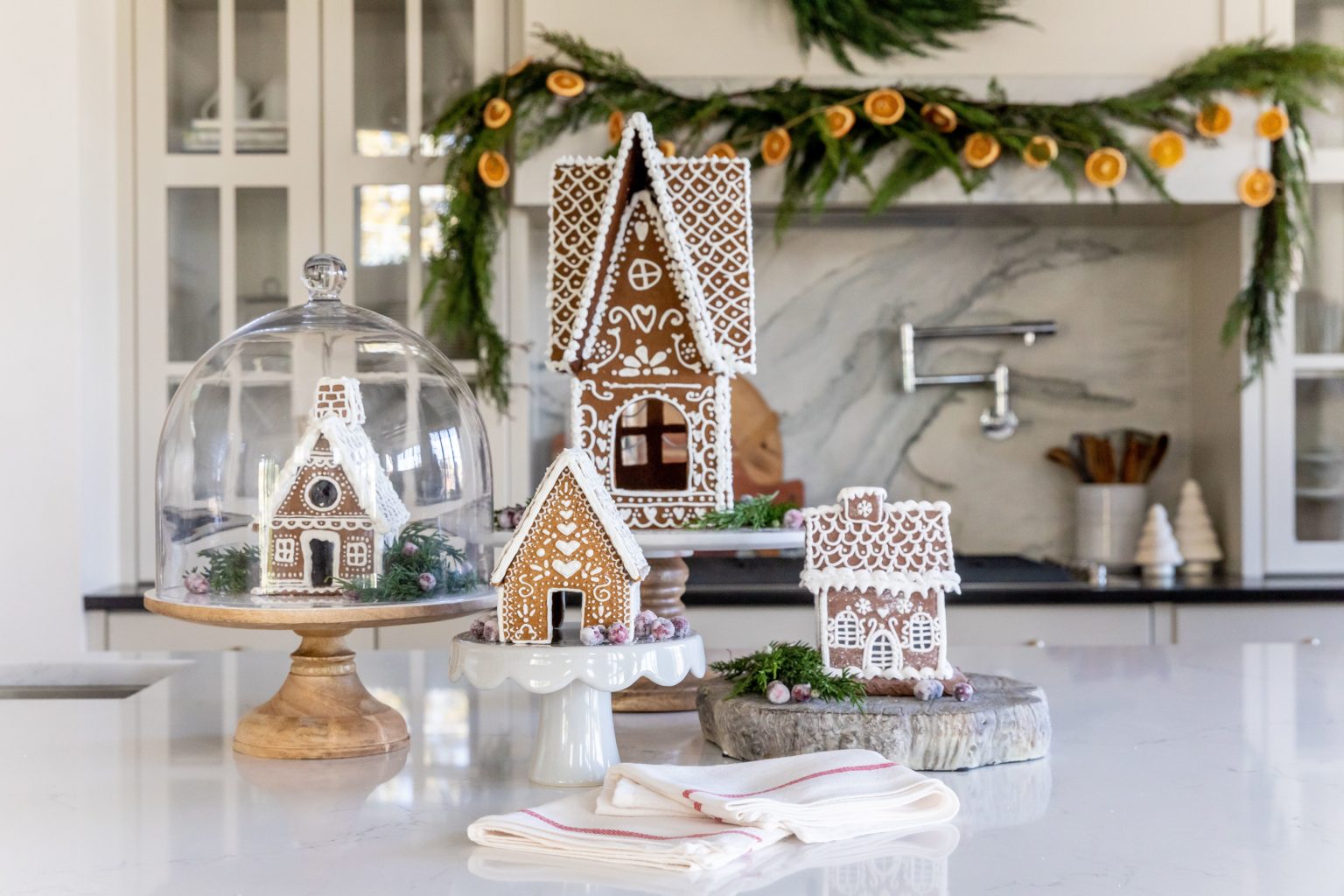 Grandma Dawn's Gingerbread House (+ Free Templates!) | House of Jade ...