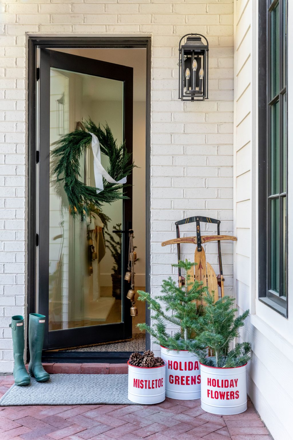 How-To Style a Holiday Front Porch Scene | House of Jade Interiors